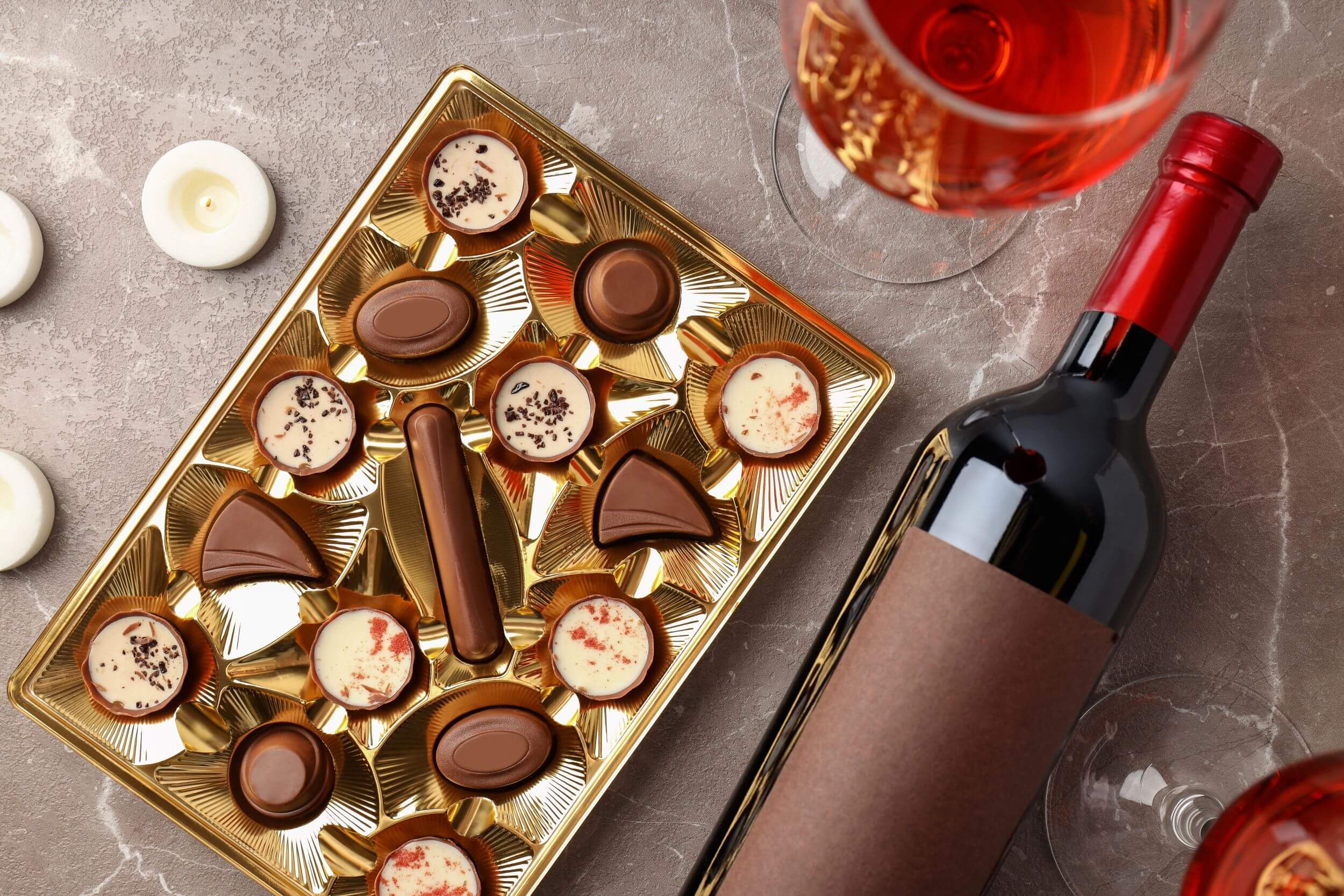 De bedste adventsgaver | Chokolade, vin & specialiteter – Interpresent